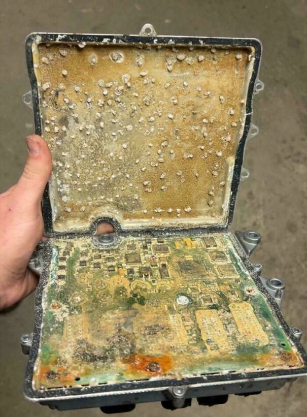 35 Painful Tech Fails That Hurt To Look At | DeMilked
