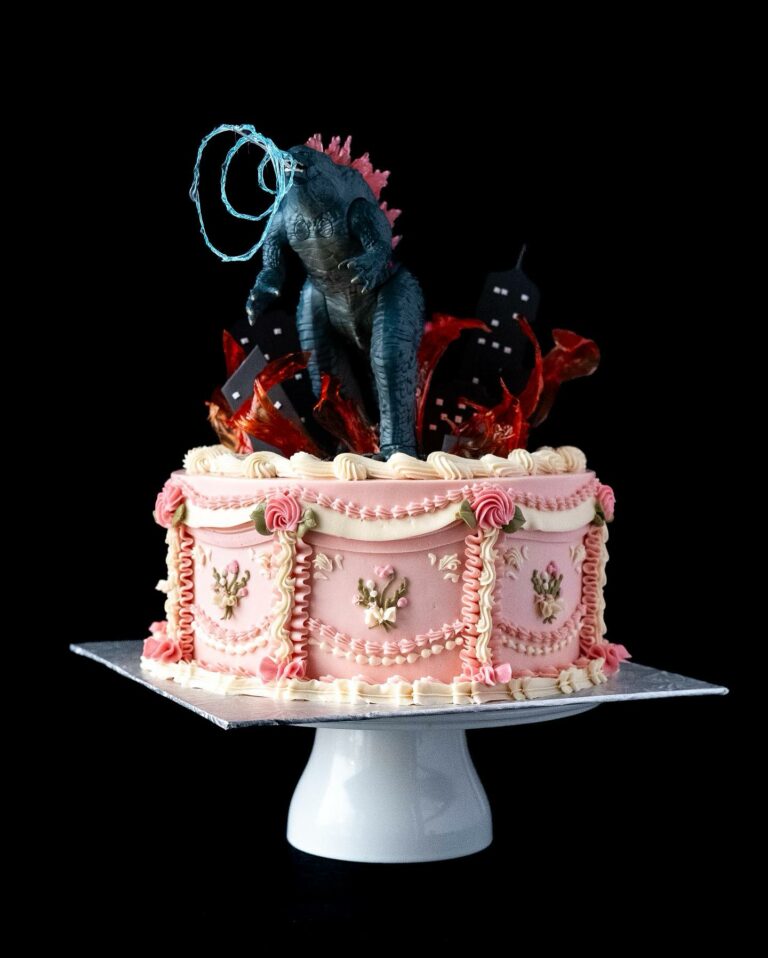 20 Stunning Cakes By Corrine Morrison That Look Too Pretty To Cut ...