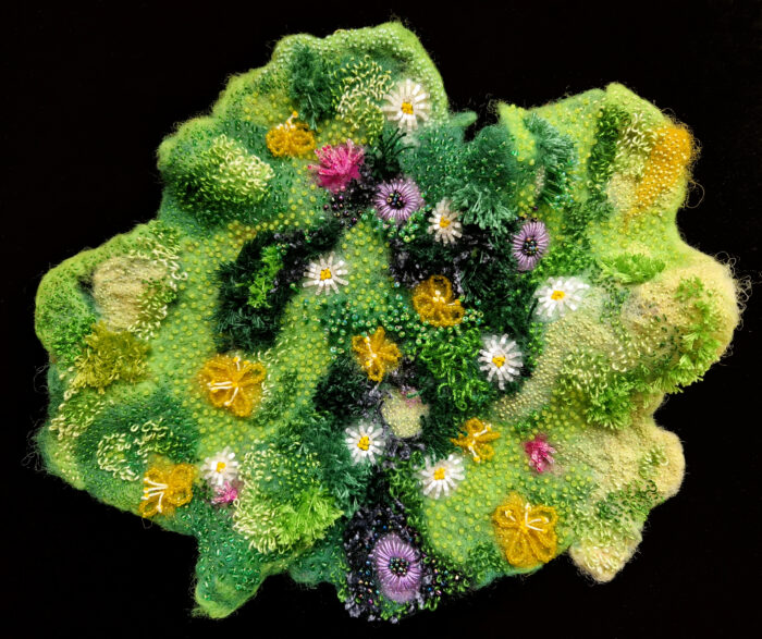 20 Textile Artworks By Hélène Lamarche That Turn Wool, Beads & Pearls ...
