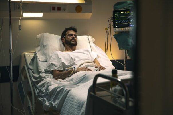 35 People Share The Details They Remember From When They Were In A Coma ...