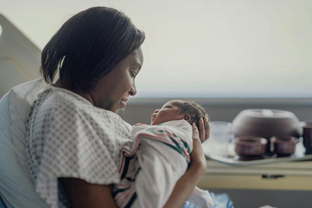 25 Times Newborns Looked Confusingly Different To Their Birth Parents ...